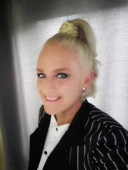 Show Options – THE PREMIER MADONNA TRIBUTE